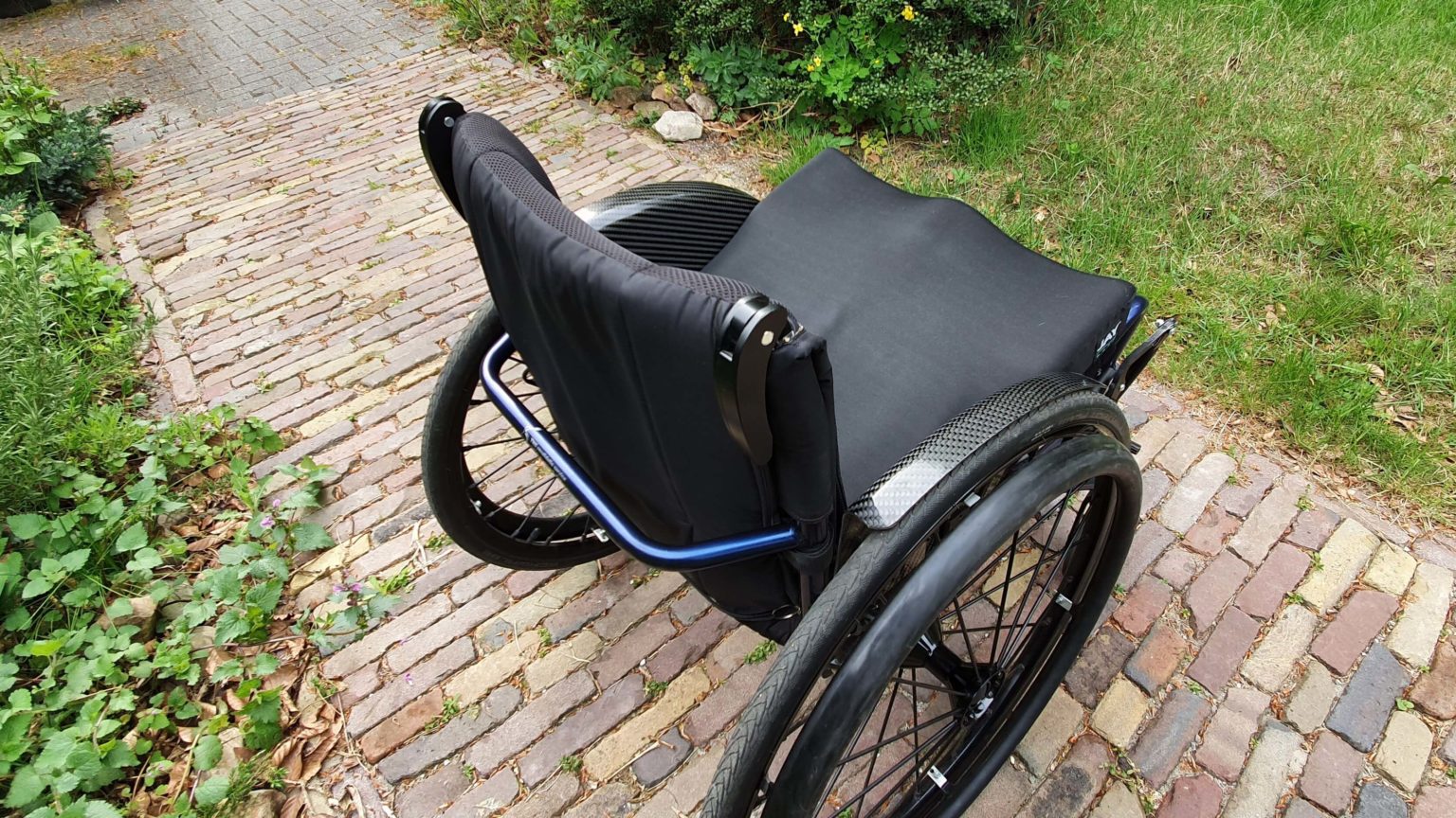 Zitkussen en bekleding - Mijn rolstoel op maat is hightechie voor het echie